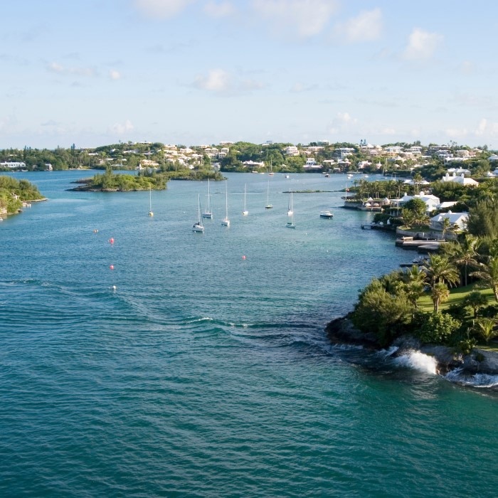 Flights to Bermuda (BDA) | Delta Air Lines